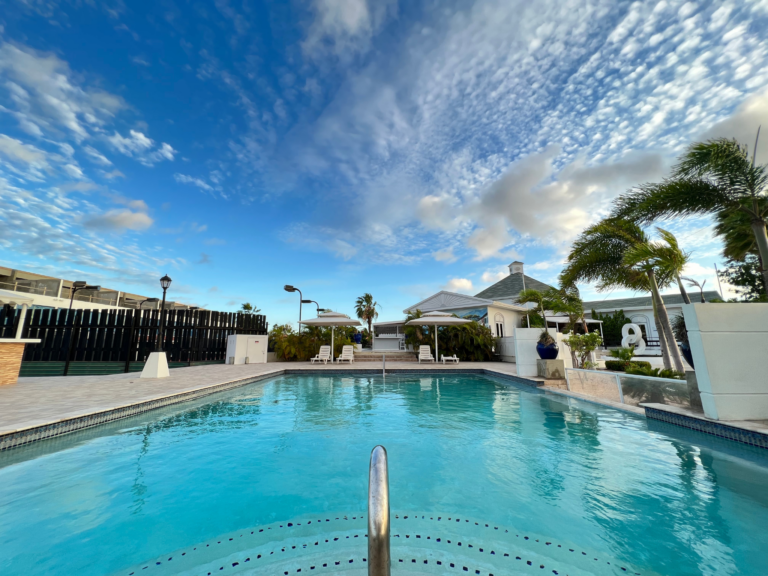 Aruba Racquet Club